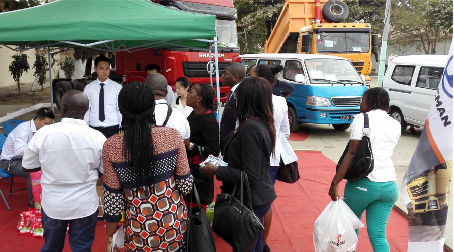 Luanda Angola International Fair SHACMAN products receives much ...